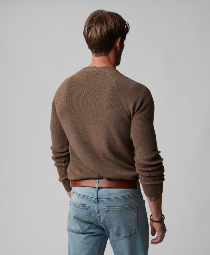 THE RAGLAN LONG SLEEVE KNIT CREW